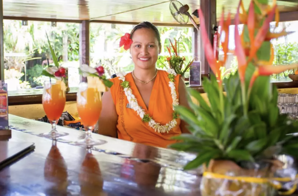 Hotel Manava Beach Resort & Spa Moorea, FP - South Pacific Luxury ...